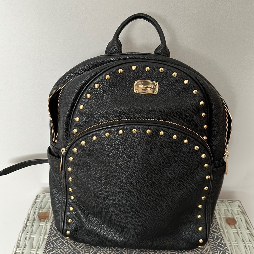 Michael Kors Pebble Black Backpack - Gem